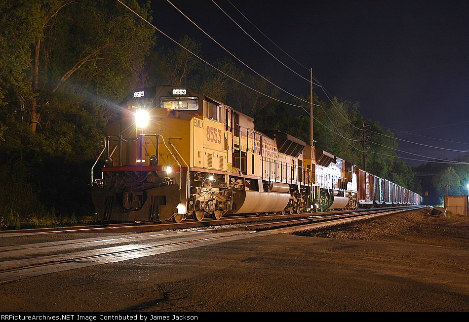 KCS eastbound/EMLX 8553 & 8543